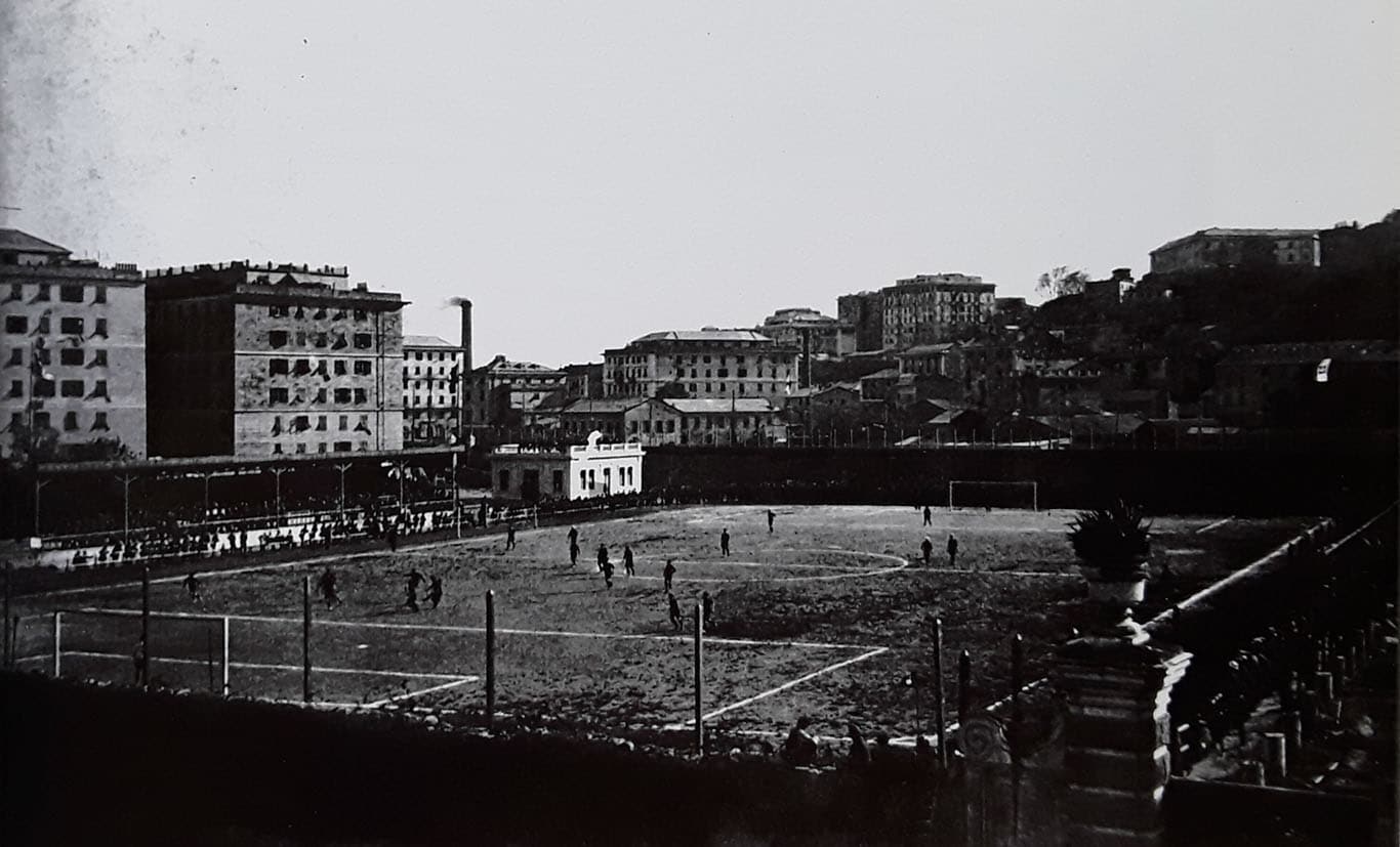 Il 14 maggio 2021... 110 (anni) e lode al campo calcistico di Marassi ...